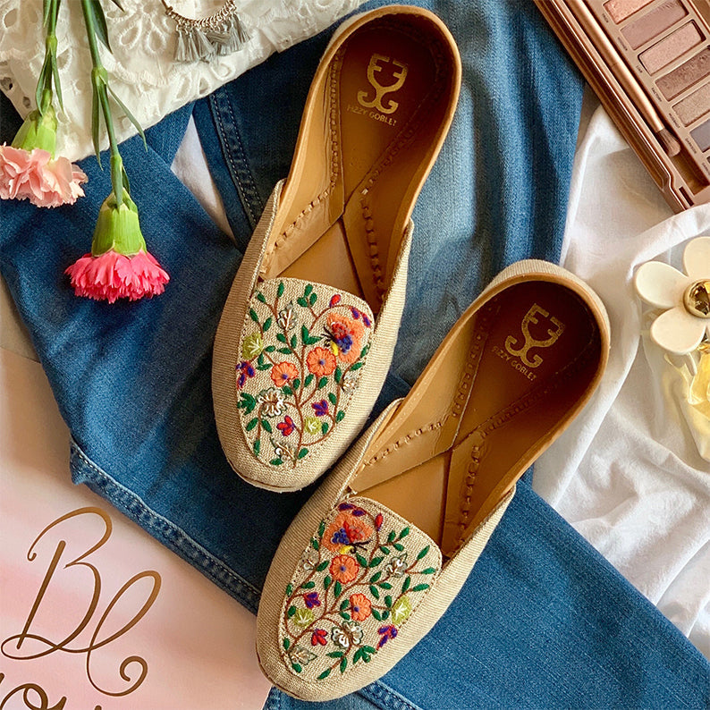 Walking the World: Travel-Friendly Loafers and Sliders for Style & Com ...