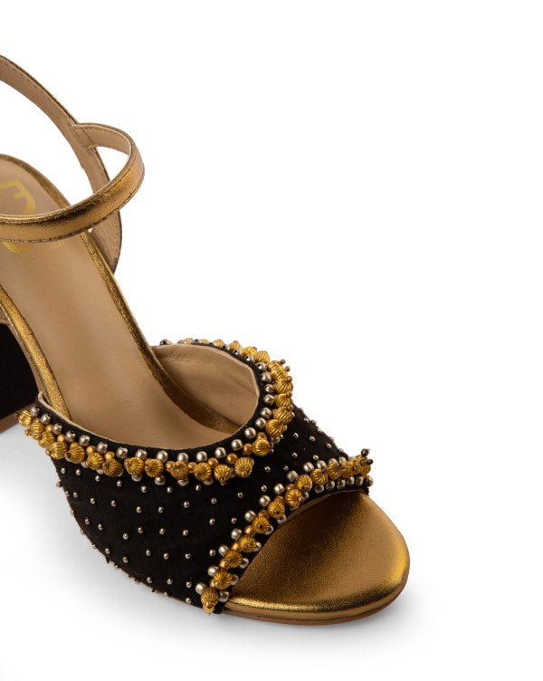 Buy Handcrafted Demeter's Delight : Tower Heels Online - Fizzy Goblet